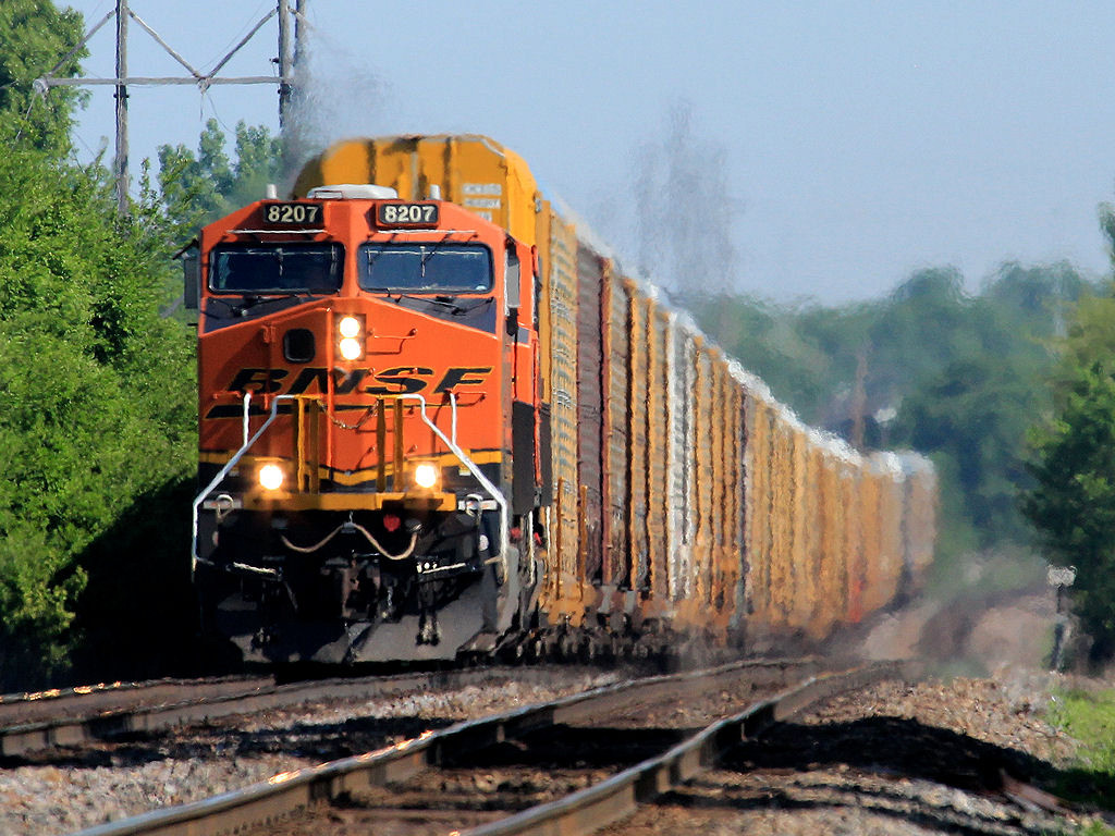 BNSF 8207